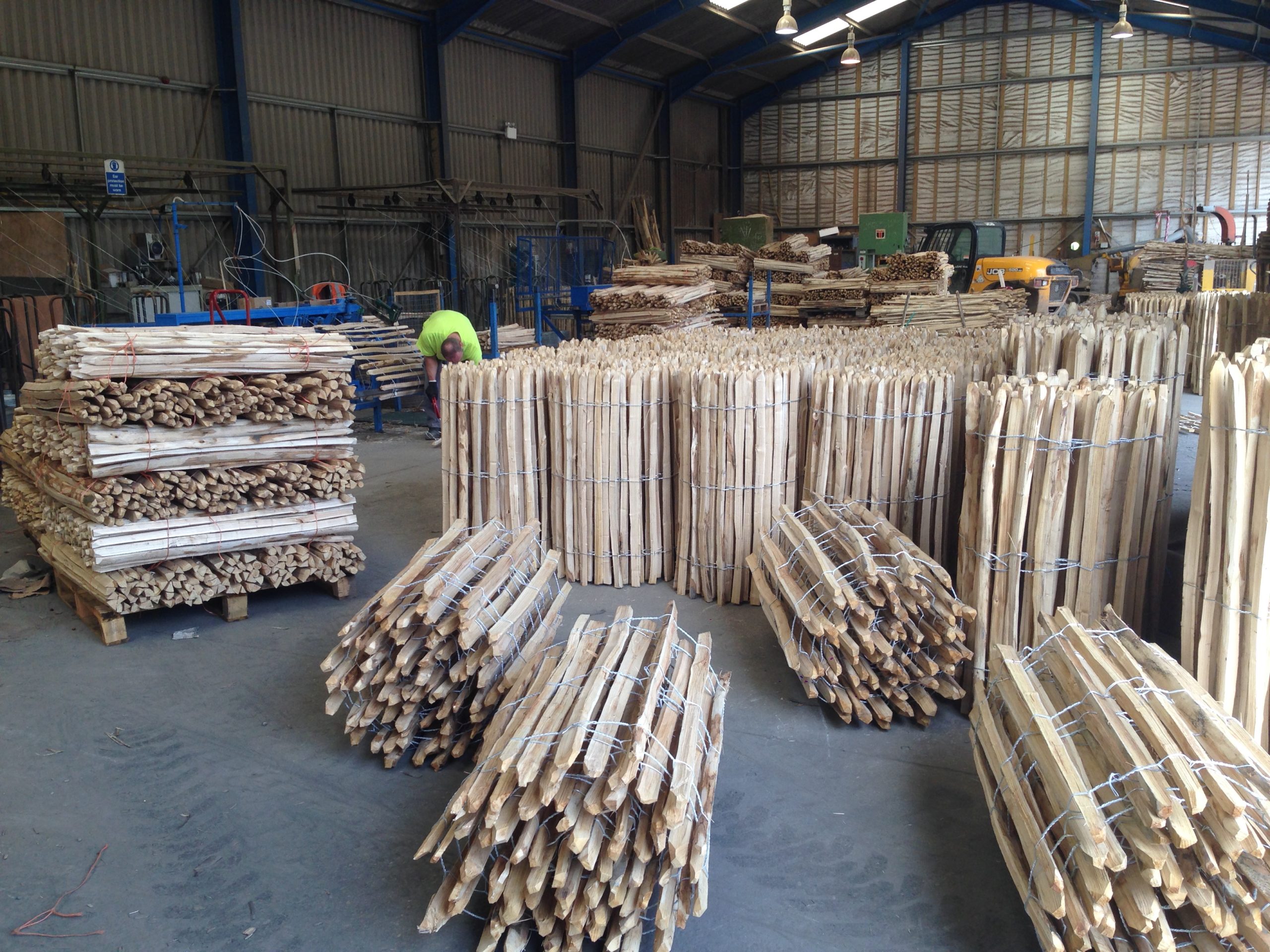 Chestnut Pale Fencing