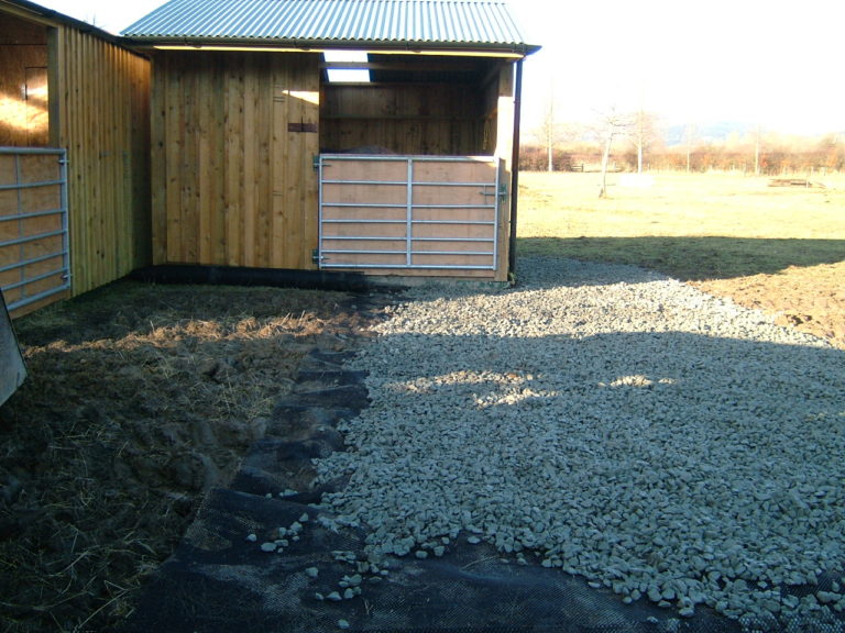 Premium Ground Stabilisation Mesh 2m x 25m