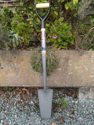 Hedging and Forestry Spade - Farm Forestry