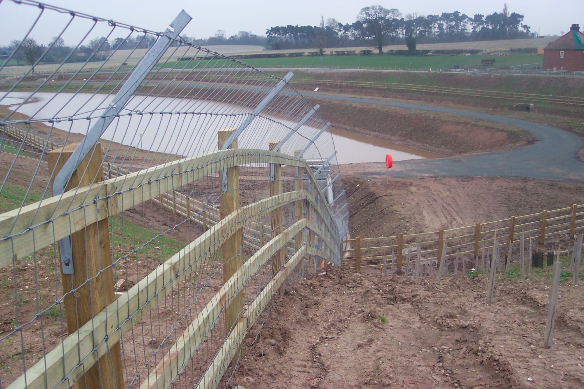 Angled Bracket for use with the Tornado Force 12 - 2 Piece Otter Fencing
